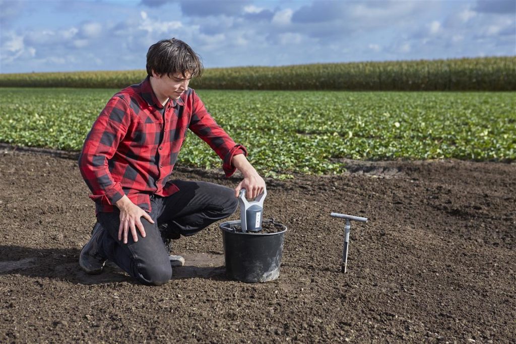 Leaf analysis – Take control of crops during growth